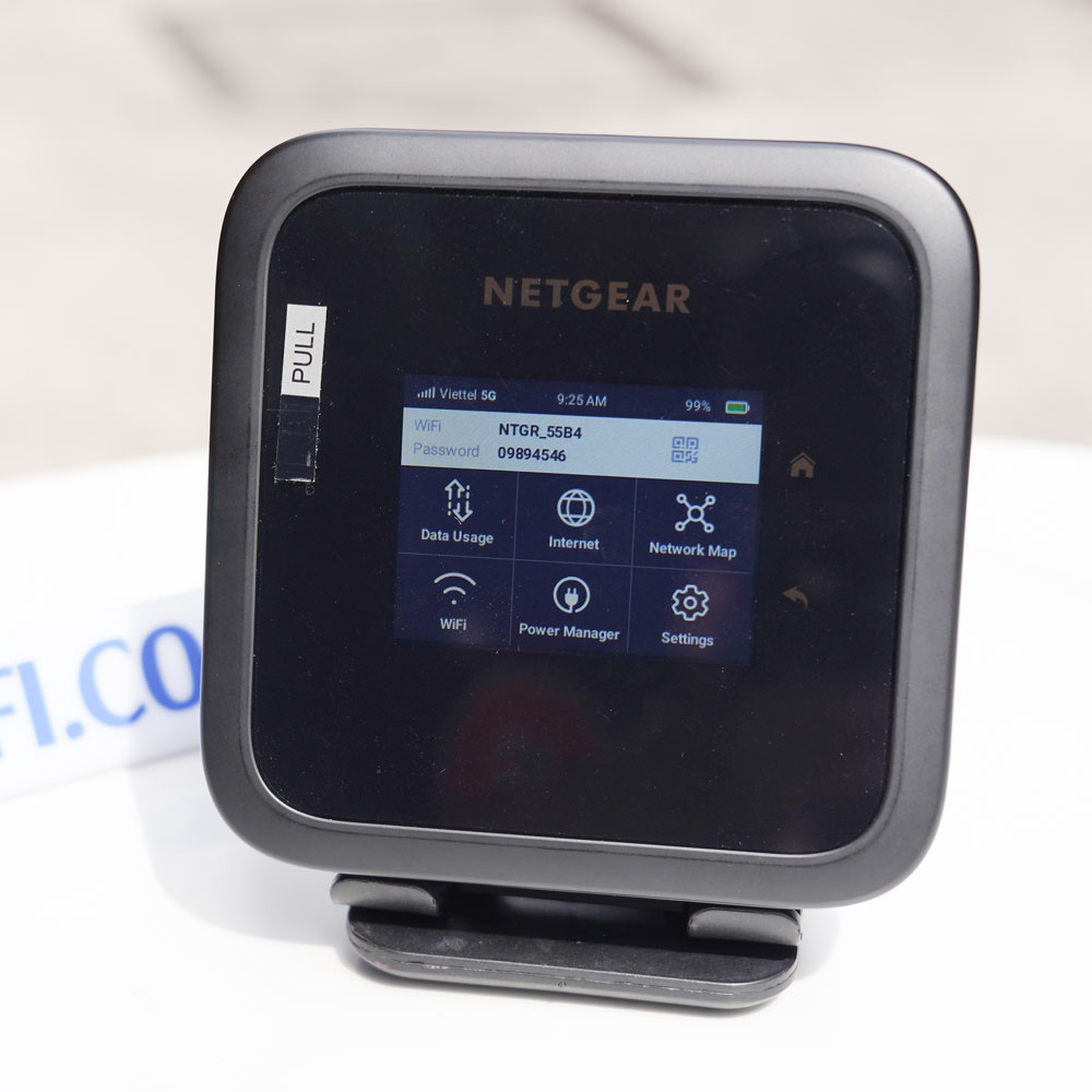Bộ phát WiFi 4G/5G Netgear Nighthawk M6 - MR6110